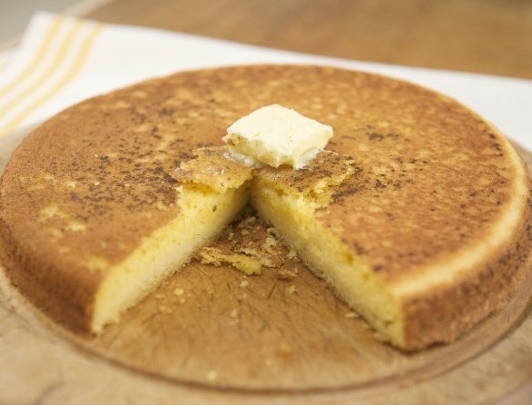 Garlicky Cornbread | Emerils.com