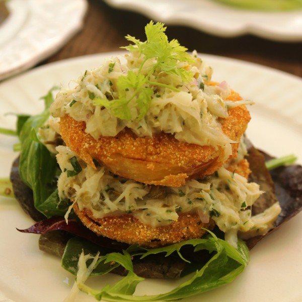 Fried Green Tomatoes With Lump Crabmeat And Dave's Ravigote | Emerils.com