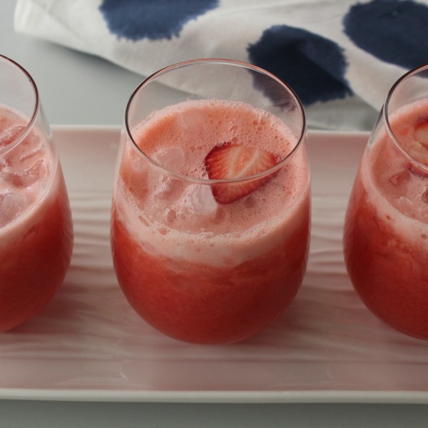 Strawberry Lemon Crush | Emerils.com